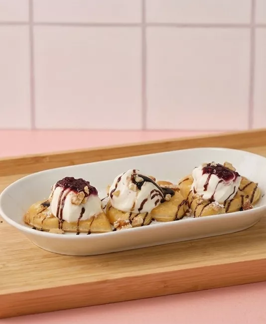 IKEA Puerto Rico - Waffles with Ice Cream and Chocolate Sauce | IKEA Recipe